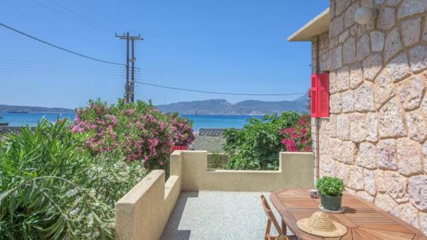 Bougainvillea Central Seaview Home In Milos - Milos