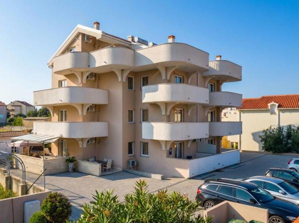 Grey Goose Apartments - Caska