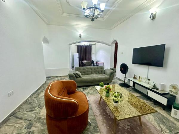 Luxury 1bedroom Apartment In Wuye Abuja 24 Hours Power, Wifi And Ac - Abuja