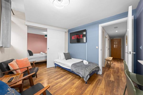 1 Bed Shudehill Flat Sleeps 4 City Centre - Rochdale