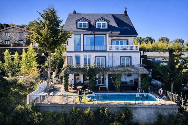Hotel El Balcon De Las Nieves - Granada, Spain