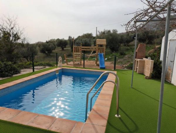 Finca Kisi Casa Rural - Where Generations Holiday Together - Casabermeja