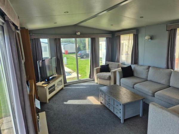 California Cliff Caravan Park K10 - Caister-on-Sea