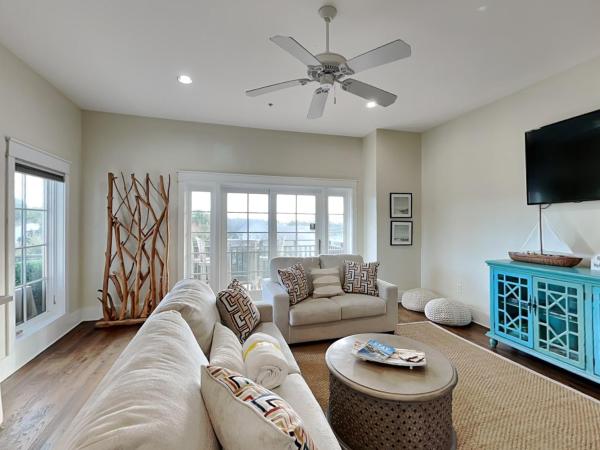 Eastern Lake Village #E - Just 4 Fun - Rosemary Beach, FL