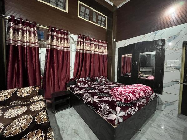 Guru Nanak Dev Ji Yatri Niwas - Amritsar