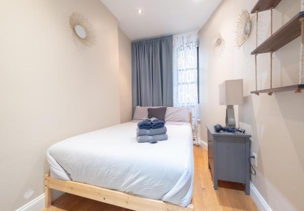 Comfy 2 Bedroom Apartment On Central Park West - Manhattan, NY