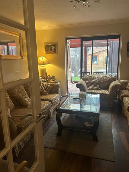 Stylish Home With Full Amenities - Hayes