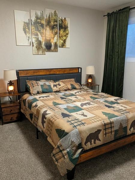 The Bear Den - Long Lake, Anchorage