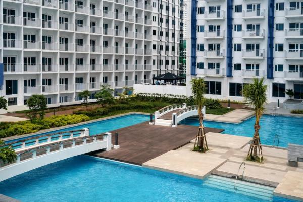 1 Br Makati Jazz Condo Wifi Netflix Pool Balcony - Manila