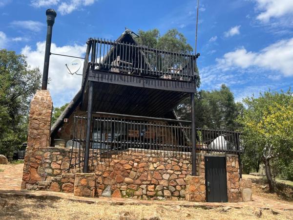 Iketla-riverfront Chalet In Magaliesberg Biosphere - Buffelspoort