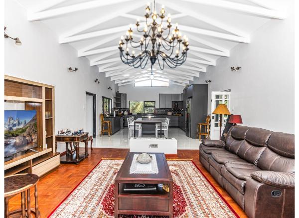 Kwamagogo Villa Chartwell - Lanseria