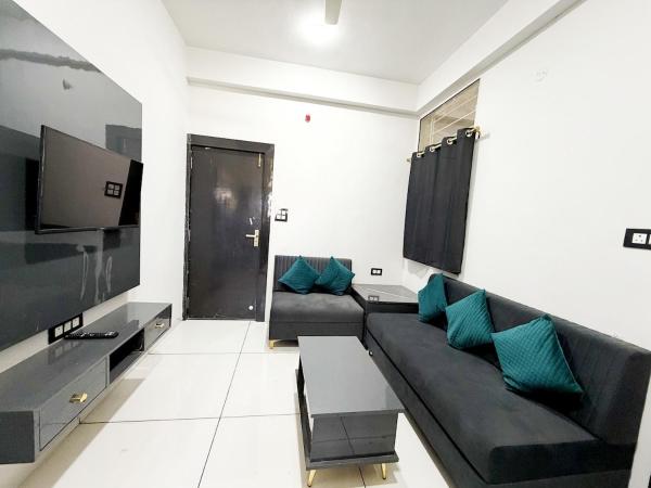 The Gulmohar Nest Couple Friendly Tranquil - Indore