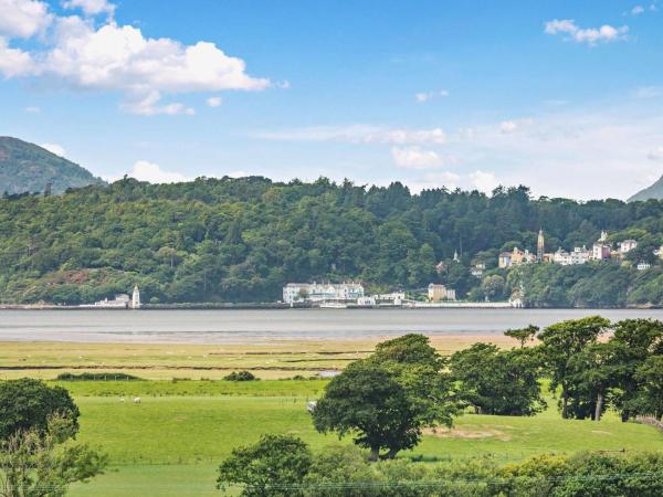 4 Bed In Talsarnau Oc-96164 - Harlech