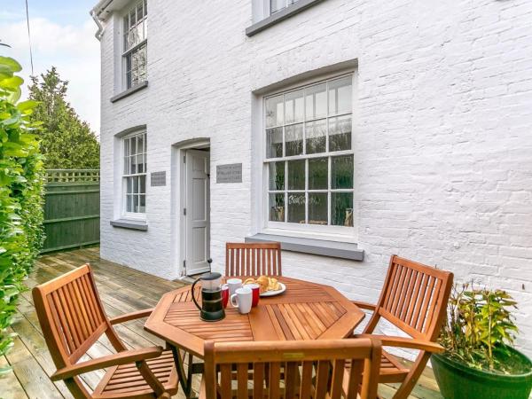 2 Bed In Battle Oc-77491 - Bexhill