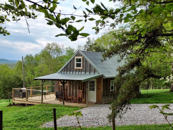 Ebenezer Cabin - Hot Tub - Fire Pit - Bbq - Views - 몬트레이