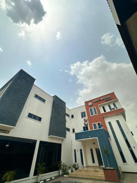 Optwood Hotel - Benin City