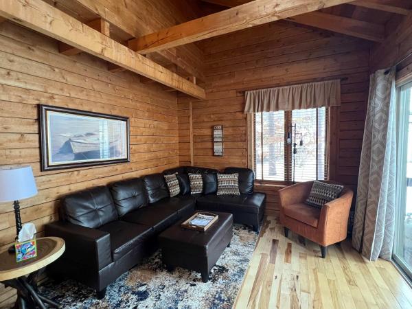 Private Cabin-shuttle Pass Included! - Michigan
