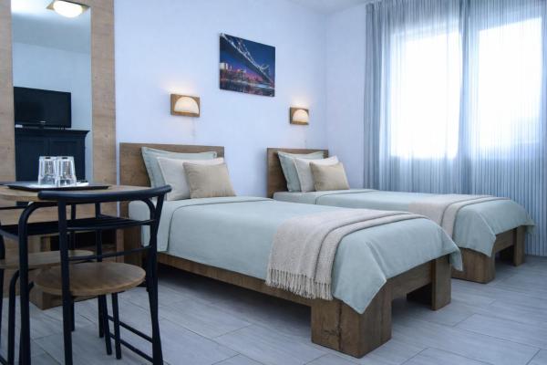 Hotel Road Rooms - Bukarest