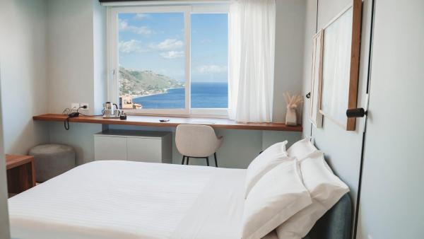 Tph Rooms - Letojanni