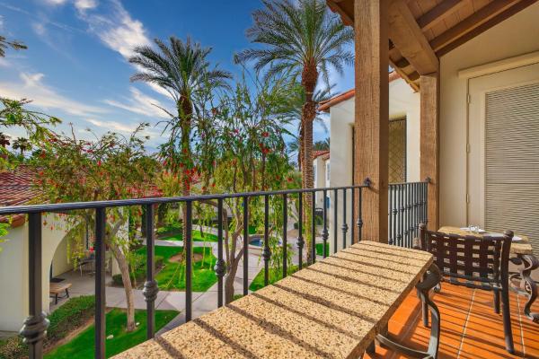 Lv222 Spacious Upstairs 2br Lock-off In Legacy Villas - The Living Desert Zoo and Gardens, Palm Desert