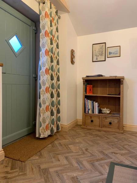 Mini Treacle Cottage - Brístol