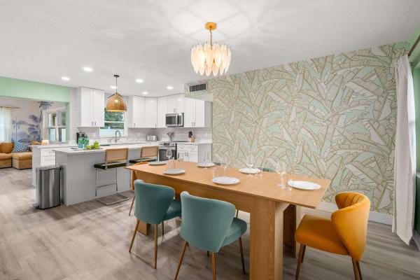 Heated Pool Villa Clearwater Beach - Largo, FL