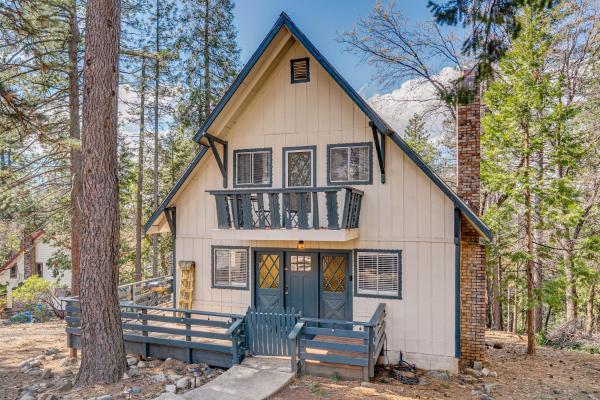 A-frame Cabin W/ Ev Charger, Arcade & Vinyl Lounge - California