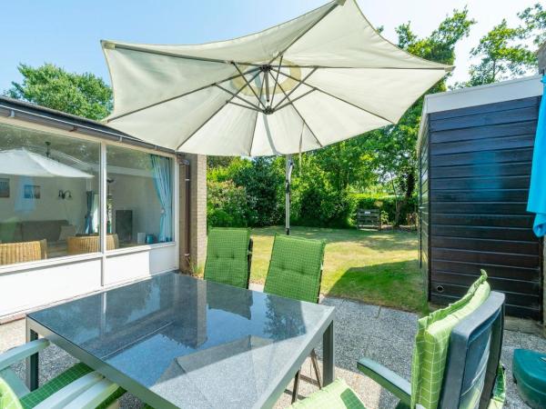 Duinland 190, 5-guest Bungalow With Garden - Callantsoog