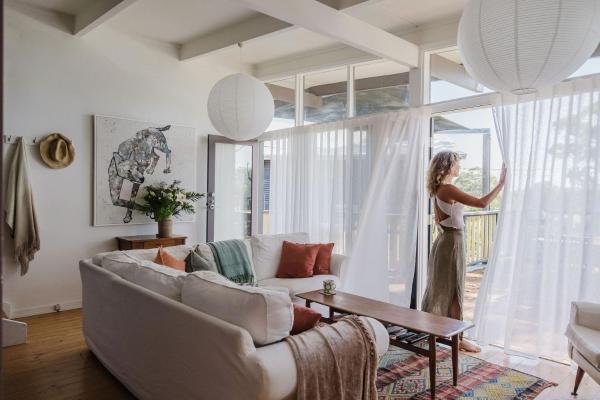 A Little Fish - Guest House In Mollymook Beach - South Coast