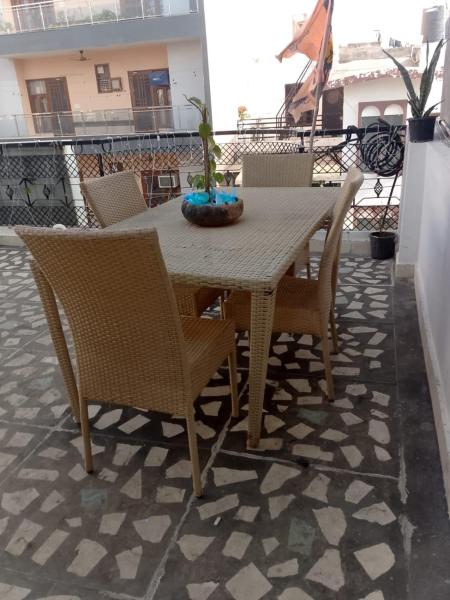 Gypsy Hostel - Noida