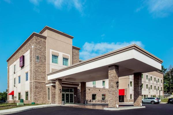 Comfort Suites Fishkill Near Interstate 84 - Dutchess County, NY