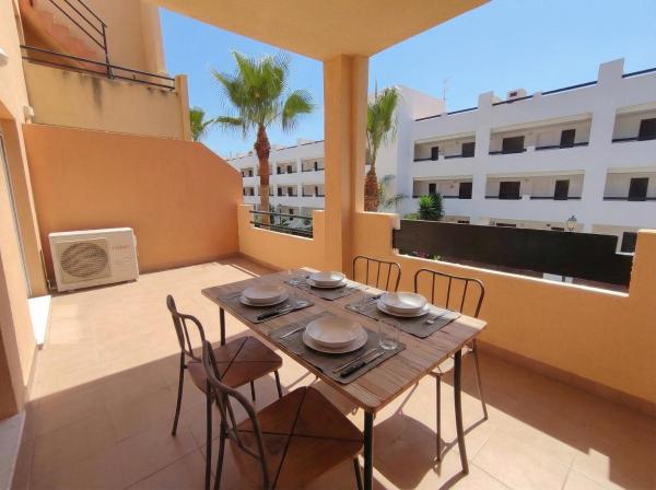 Apartamento Luminoso Con Terraza Y Parking Privado - Vera Playa - Cuevas del Almanzora