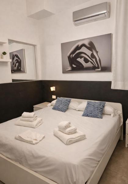Infinity Home Apartment - Bari