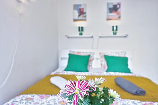 Prague Family Guest House - Rooms With Shared Bathroom - 布拉格