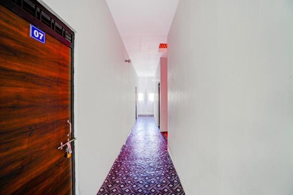 Spot On Hotel Blue Rain - Lucknow