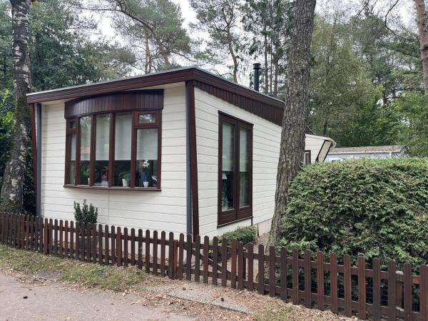 Viooltje In Het Bos I Knus Chalet Op De Veluwe - Apeldoorn
