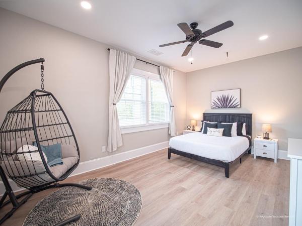 The Maison At Marietta Square - Marietta, GA