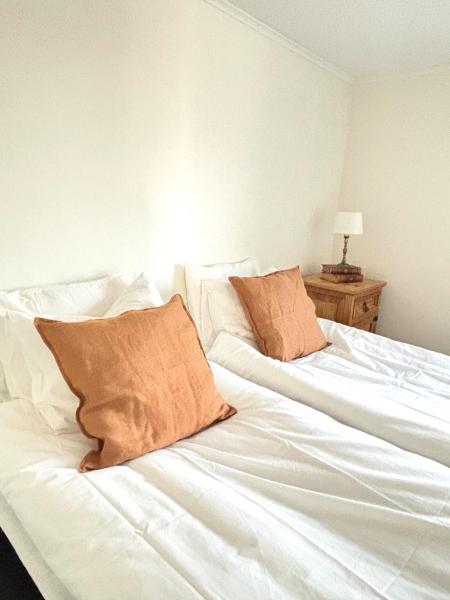 Charming Accommodation Near Station - 11 Minutes To Liseberg - Göteborg