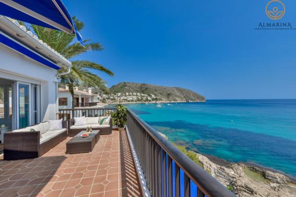 Moraira Bay - By Almarina Villas - Moraira