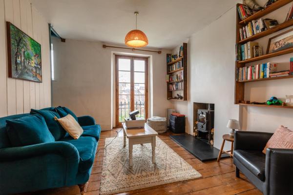 Stylish And Central Cottage Home In Montpelier - Bristol