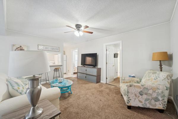 Cozy Coastal Cottage - Wilmington Island, GA