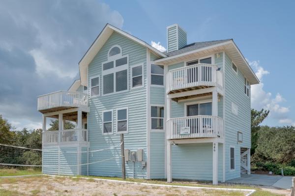 1428 - Ocean Raves - Corolla, NC