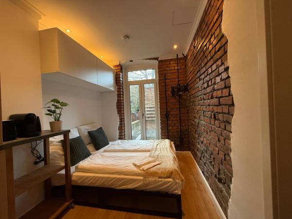 Studio Apartment Industrial Look - Eigenes Bad Und Küche - Neu - Erfurt