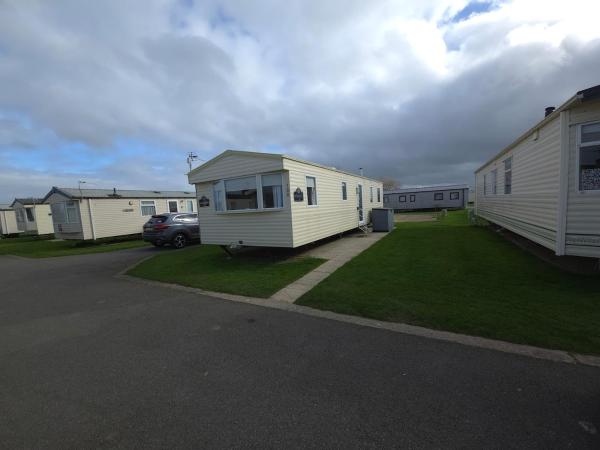 Static Caravan Rhyl Marine Holiday Park - Rhyl Beach