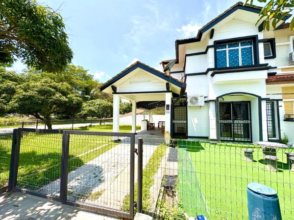 Wifi Bbq 4r3b Corner Homes Uitm Puncak Alam Casa Samudera - Bestari Jaya