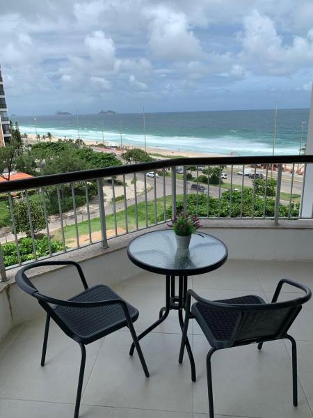 Oceanfront Apartment In Barra Da Tijuca - Apartamento Frente Ao Mar - Rio de Janeiro