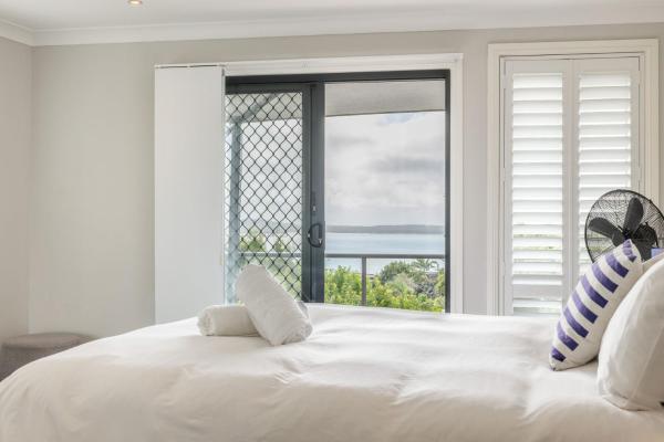 Seaview On Government, 58b Government Rd - Water Views, Air Con, Wi-fi - Nelson Bay