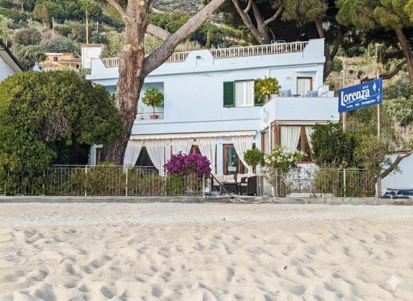 Hotel Lorenza B&b E Mini Suite - Elba