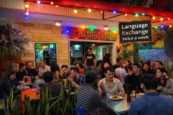 Casa Almarita - Hostal, Bar Y Restaurante - 麥德林