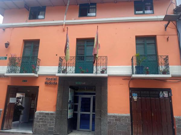 Departamento Medio Dia - Quito